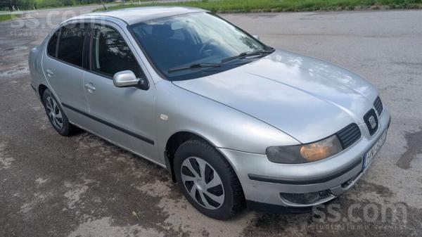 Grey SEAT Toledo 2001 in Jekabpils, with an engine capacity of 1.60 L and mileage of 305 thousand km for 1400 €, photo 2 on AUTOMOTO.COM.LV