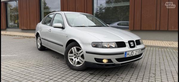 Pelēks SEAT Toledo 2001 Ukmergė, ar dzinēja tilpumu 1.90 L un nobraukumu 328 tūkst. km par 1450 €, foto 1 vietnē AUTOMOTO.COM.LV