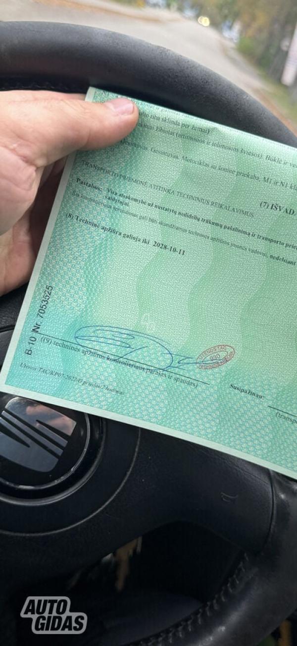 Pelēks SEAT Toledo 2001 Ukmergė, ar dzinēja tilpumu 1.90 L un nobraukumu 328 tūkst. km par 1450 €, foto 9 vietnē AUTOMOTO.COM.LV