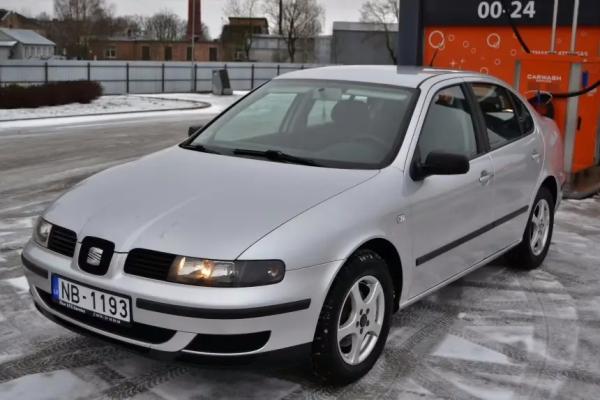 Pelēks SEAT Toledo 2002 Jēkabpils, ar dzinēja tilpumu 1.90 L un nobraukumu 285 tūkst. km par 2600 €, foto 3 vietnē AUTOMOTO.COM.LV