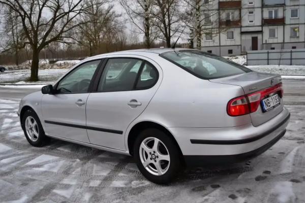 Pelēks SEAT Toledo 2002 Jēkabpils, ar dzinēja tilpumu 1.90 L un nobraukumu 285 tūkst. km par 2600 €, foto 7 vietnē AUTOMOTO.COM.LV