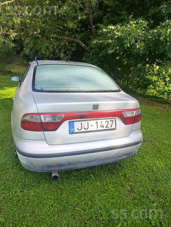 Grey SEAT Toledo 2002 in Cesis, with an engine capacity of 1.90 L and mileage of 426 thousand km for 1200 €, photo 5 on AUTOMOTO.COM.LV