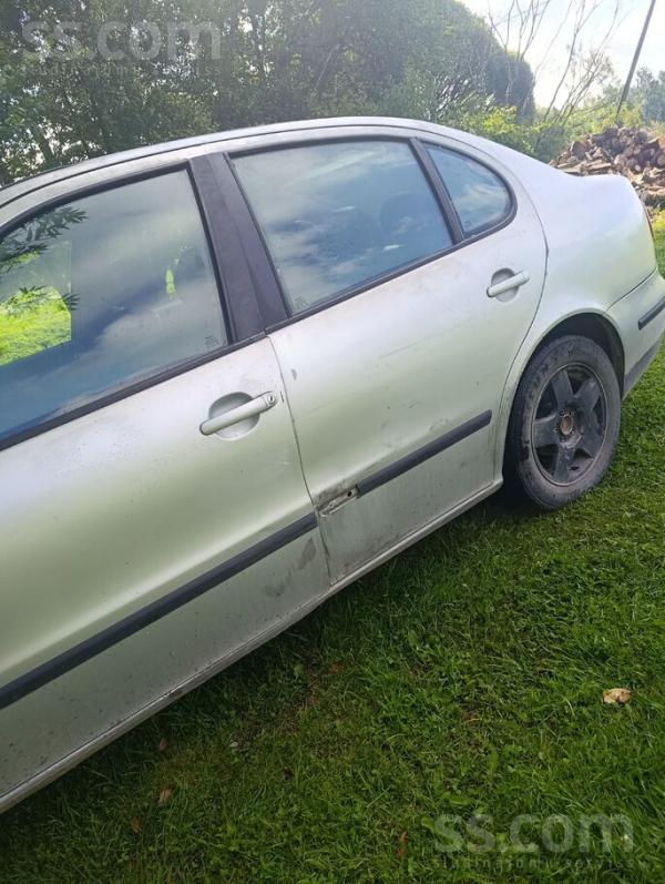 Grey SEAT Toledo 2002 in Cesis, with an engine capacity of 1.90 L and mileage of 426 thousand km for 1200 €, photo 6 on AUTOMOTO.COM.LV