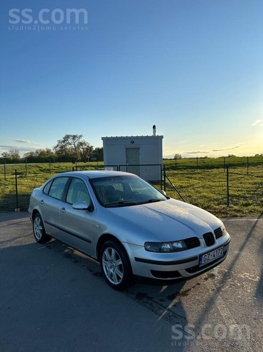 Pelēks SEAT Toledo 2004 Bauska, ar dzinēja tilpumu 1.90 L un nobraukumu 316 tūkst. km par 850 €, foto 3 vietnē AUTOMOTO.COM.LV