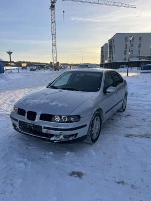 Grey SEAT Toledo 2004 in Gargzdai, with an engine capacity of 1.90 L and mileage of 250 thousand km for 900 €, photo 2 on AUTOMOTO.COM.LV
