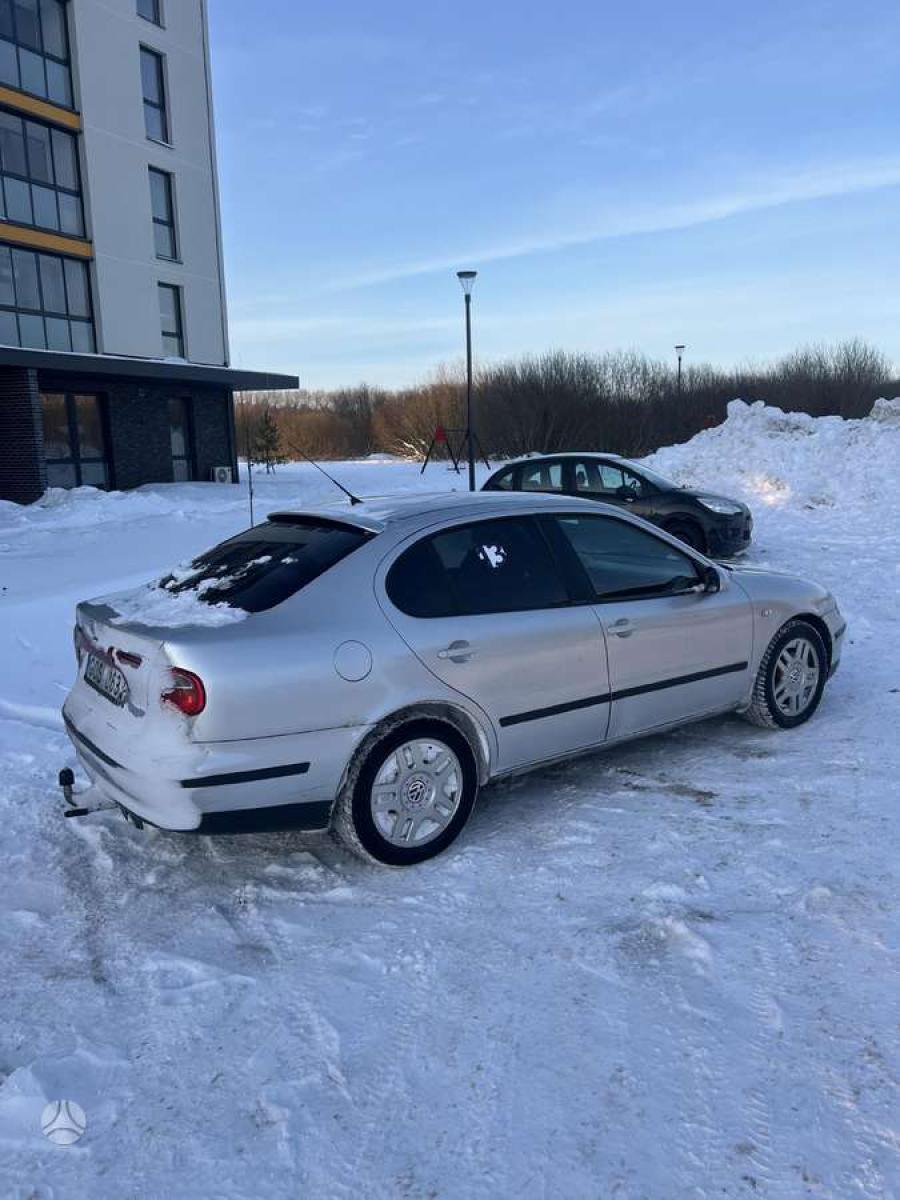 Grey SEAT Toledo 2004 in Gargzdai, with an engine capacity of 1.90 L and mileage of 250 thousand km for 900 €, photo 3 on AUTOMOTO.COM.LV