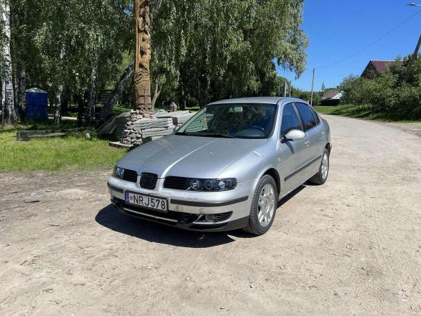 Pelēks SEAT Toledo 2004 Marijampole, ar dzinēja tilpumu 1.90 L un nobraukumu 380 tūkst. km par 800 €, foto 1 vietnē AUTOMOTO.COM.LV
