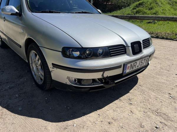 Grey SEAT Toledo 2004 in Marijampole, with an engine capacity of 1.90 L and mileage of 380 thousand km for 800 €, photo 5 on AUTOMOTO.COM.LV