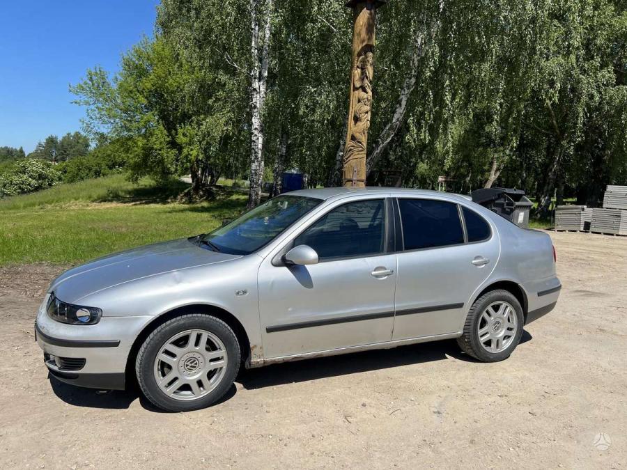 Pelēks SEAT Toledo 2004 Marijampole, ar dzinēja tilpumu 1.90 L un nobraukumu 380 tūkst. km par 800 €, foto 7 vietnē AUTOMOTO.COM.LV