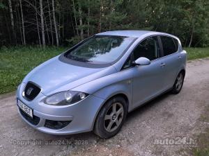 Grey SEAT Toledo 2005 in Rapla, with an engine capacity of 2.00 L and mileage of 372 thousand km for 1450 €, photo  on AUTOMOTO.COM.LV