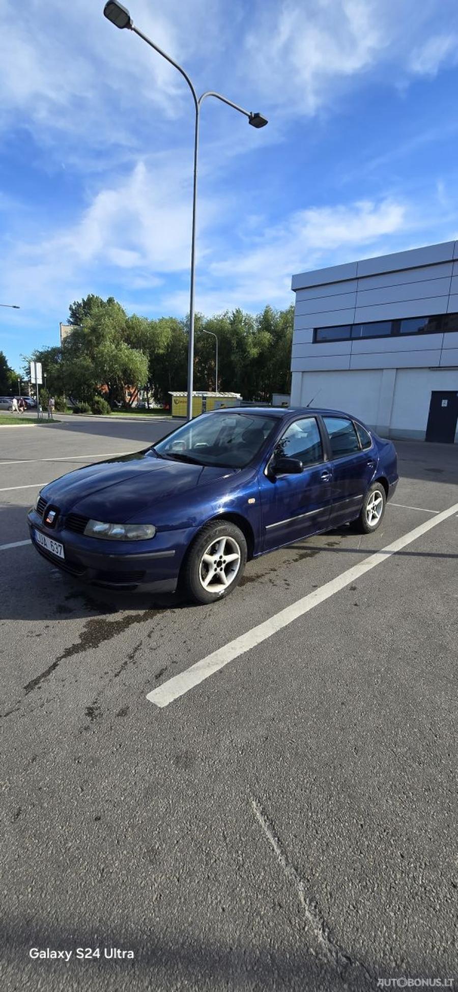 SEAT Toledo 2000 in Klaipeda, with an engine capacity of 1.80 L and mileage of 194 thousand km for 1500 €, photo 1 on AUTOMOTO.COM.LV