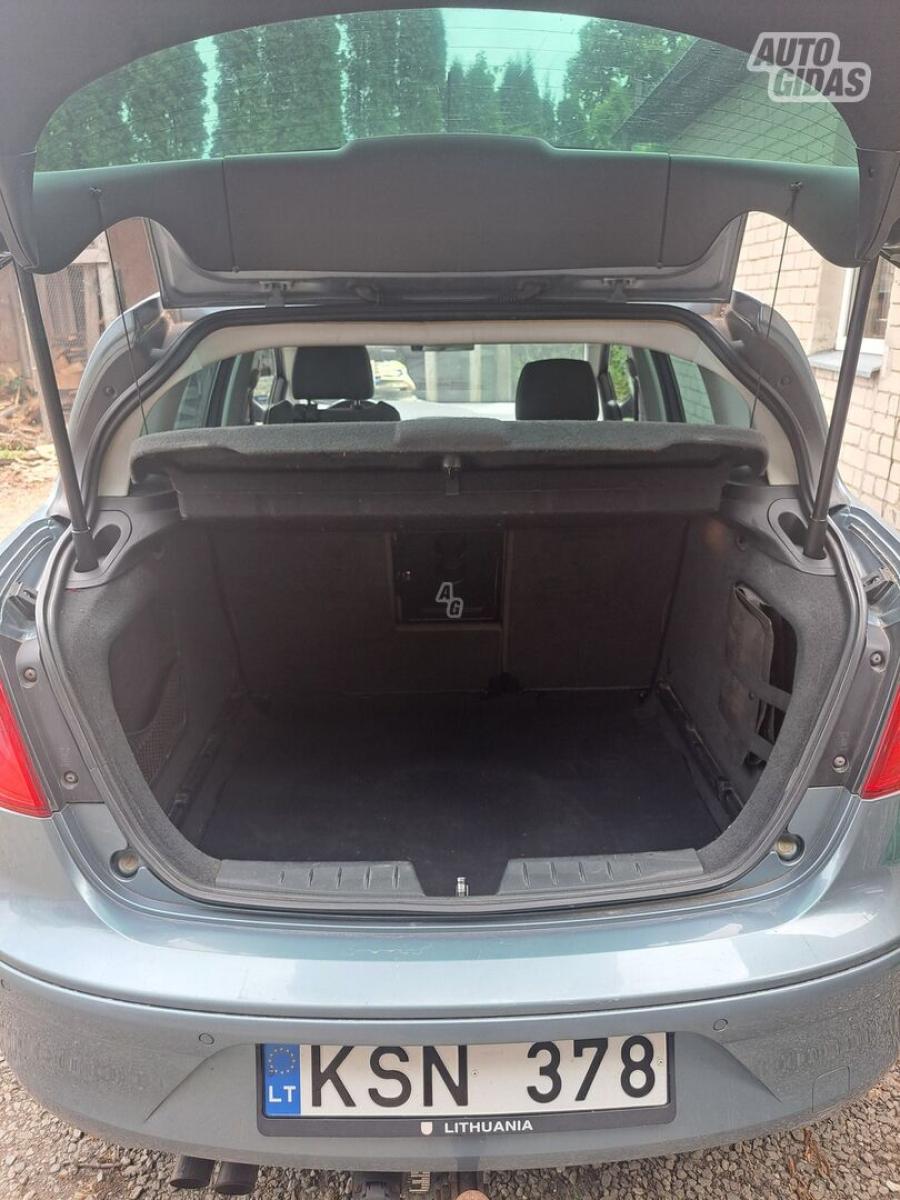 SEAT Toledo 2005 Radviliškis, ar dzinēja tilpumu 2.00 L un nobraukumu 240 tūkst. km par 1500 €, foto 10 vietnē AUTOMOTO.COM.LV
