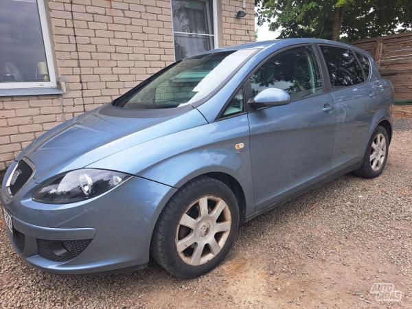 SEAT Toledo 2005 in Radviliskis, with an engine capacity of 2.00 L and mileage of 240 thousand km for 1500 €, photo 10 on AUTOMOTO.COM.LV