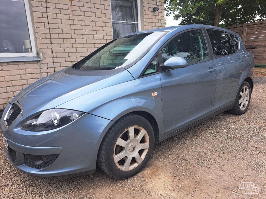 SEAT Toledo 2005 in Radviliskis, with an engine capacity of 2.00 L and mileage of 240 thousand km for 1500 €, photo 11 on AUTOMOTO.COM.LV