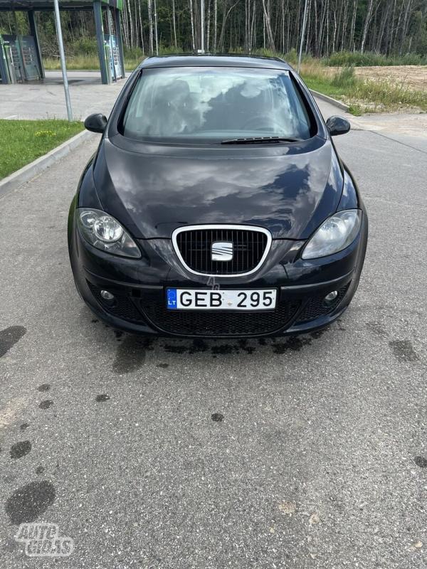 SEAT Toledo 2006 in Utena, with an engine capacity of 1.90 L and mileage of 0 thousand km for 750 €, photo 1 on AUTOMOTO.COM.LV