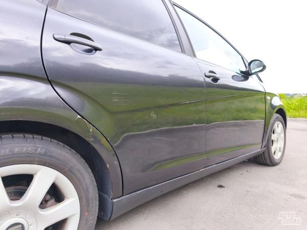 SEAT Toledo 2007 in Kaunas, with an engine capacity of 2.00 L and mileage of 285 thousand km for 790 €, photo 8 on AUTOMOTO.COM.LV