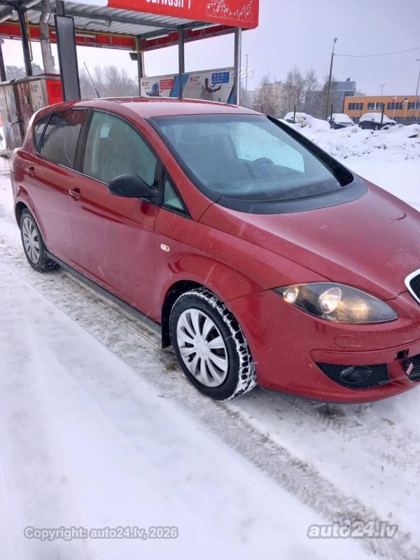 Red SEAT Toledo 2005 in Tallinn, with an engine capacity of 1.60 L and mileage of 260 thousand km for 750 €, photo 3 on AUTOMOTO.COM.LV