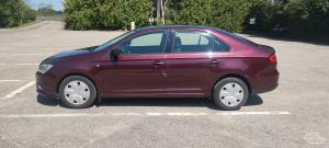 Red SEAT Toledo 2013 in Siauliai, with an engine capacity of 1.20 L and mileage of 266 thousand km for 4350 €, photo 7 on AUTOMOTO.COM.LV