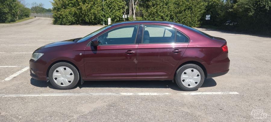 Red SEAT Toledo 2013 in Siauliai, with an engine capacity of 1.20 L and mileage of 266 thousand km for 4350 €, photo 7 on AUTOMOTO.COM.LV