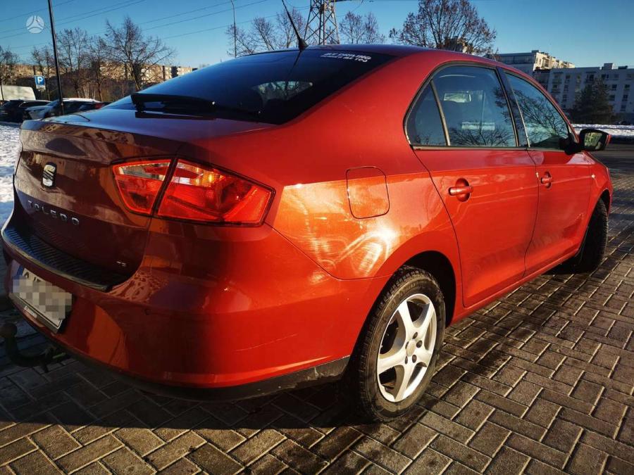 Sarkans SEAT Toledo 2014 Viļņa, ar dzinēja tilpumu 1.39 L un nobraukumu 161 tūkst. km par 5555 €, foto 14 vietnē AUTOMOTO.COM.LV