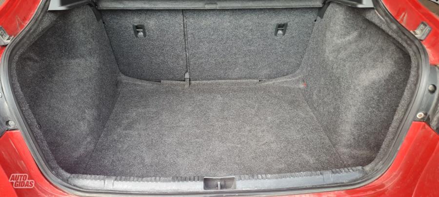 Red SEAT Toledo 2014 in Vilnius, with an engine capacity of 1.20 L and mileage of 220 thousand km for 4300 €, photo 10 on AUTOMOTO.COM.LV