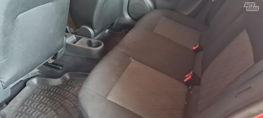 Red SEAT Toledo 2014 in Vilnius, with an engine capacity of 1.20 L and mileage of 220 thousand km for 4300 €, photo 15 on AUTOMOTO.COM.LV