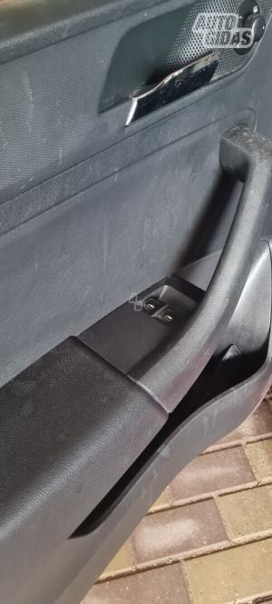 Red SEAT Toledo 2014 in Vilnius, with an engine capacity of 1.20 L and mileage of 220 thousand km for 4300 €, photo 19 on AUTOMOTO.COM.LV
