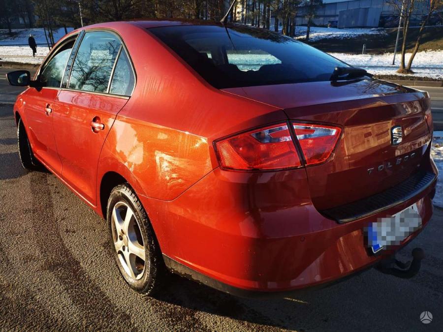 Sarkans SEAT Toledo 2014 Viļņa, ar dzinēja tilpumu 1.40 L un nobraukumu 161 tūkst. km par 5555 €, foto 3 vietnē AUTOMOTO.COM.LV