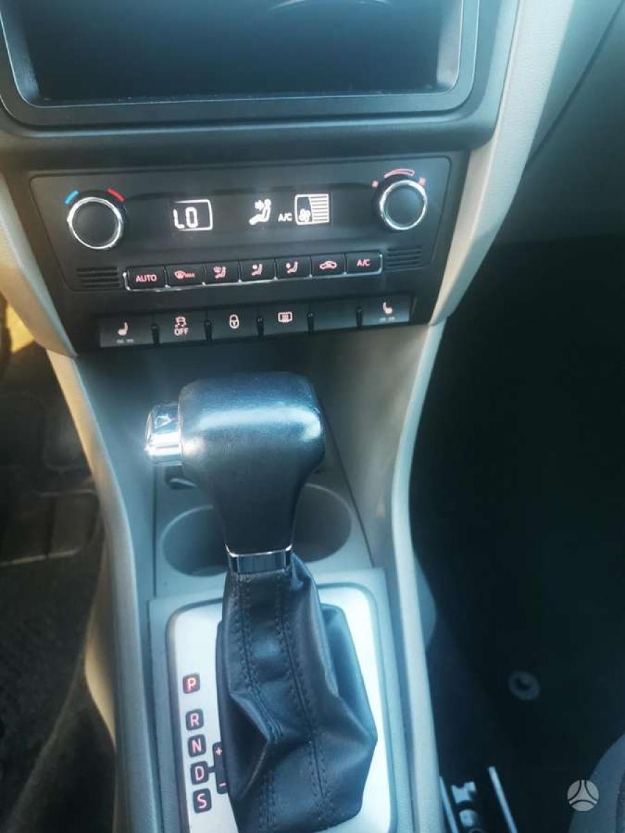 Red SEAT Toledo 2014 in Vilnius, with an engine capacity of 1.40 L and mileage of 161 thousand km for 5555 €, photo 15 on AUTOMOTO.COM.LV