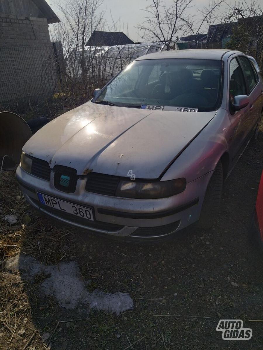 SEAT Toledo 1999 in Trakai, with an engine capacity of 1.90 L and mileage of 500 thousand km for 400 €, photo 1 on AUTOMOTO.COM.LV
