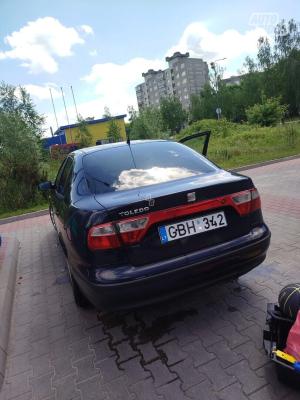 SEAT Toledo 2000 in Kaunas, with an engine capacity of 1.60 L and mileage of 250 thousand km for 500 €, photo 6 on AUTOMOTO.COM.LV