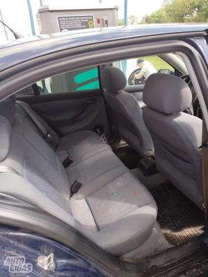 SEAT Toledo 2000 in Kaunas, with an engine capacity of 1.60 L and mileage of 250 thousand km for 500 €, photo 10 on AUTOMOTO.COM.LV