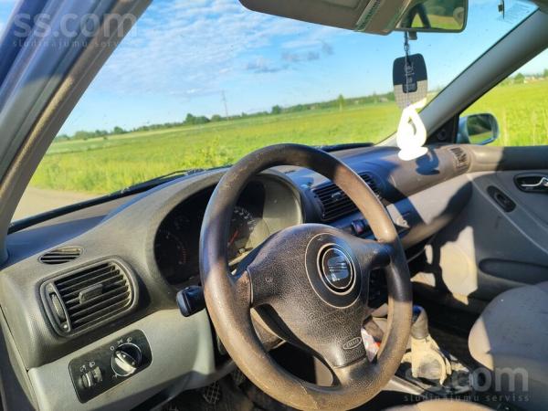 SEAT Toledo 2001 Ludza, ar dzinēja tilpumu 1.90 L un nobraukumu 270 tūkst. km par 500 €, foto 4 vietnē AUTOMOTO.COM.LV