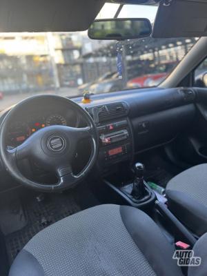 SEAT Toledo 2001 Viļņa, ar dzinēja tilpumu 1.90 L un nobraukumu 240 tūkst. km par 450 €, foto 7 vietnē AUTOMOTO.COM.LV