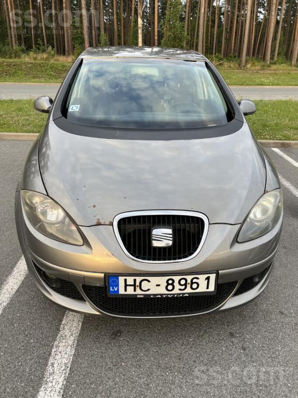 SEAT Toledo 2004 in Riga, with an engine capacity of 2.00 L and mileage of 225 thousand km for 950 €, photo 4 on AUTOMOTO.COM.LV