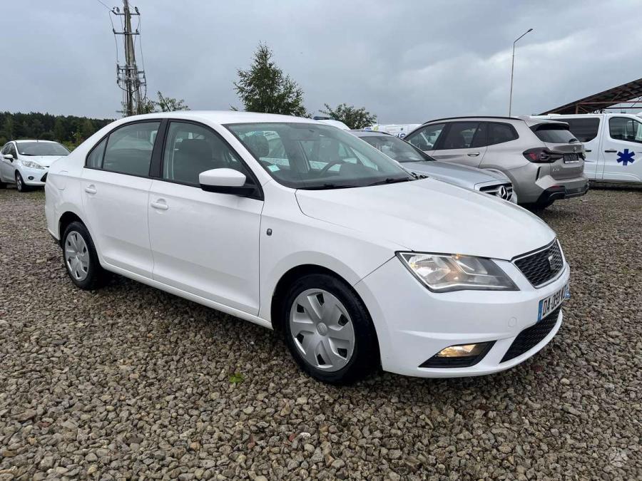 Balts SEAT Toledo 2013 Tauragė, ar dzinēja tilpumu 1.60 L un nobraukumu 271 tūkst. km par 3200 €, foto 4 vietnē AUTOMOTO.COM.LV