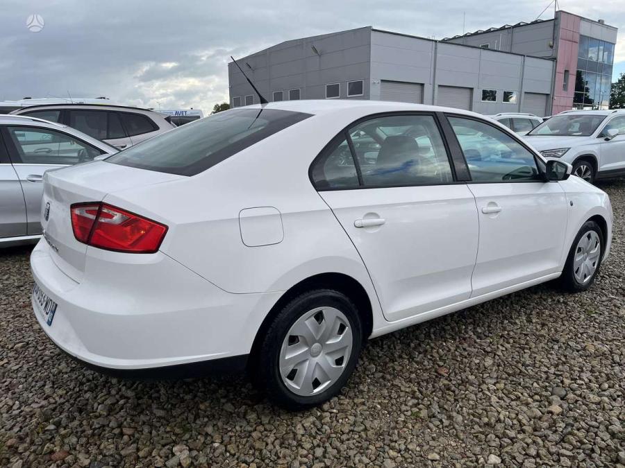Balts SEAT Toledo 2013 Tauragė, ar dzinēja tilpumu 1.60 L un nobraukumu 271 tūkst. km par 3200 €, foto 5 vietnē AUTOMOTO.COM.LV