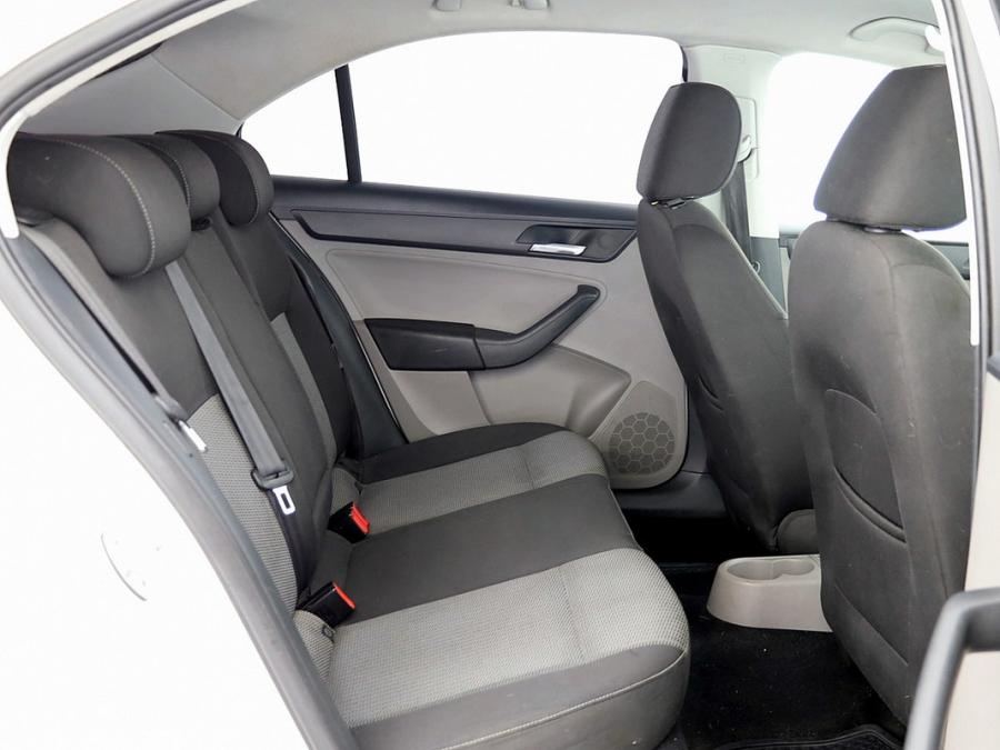 Balts SEAT Toledo 2014 Tallina, ar dzinēja tilpumu 1.20 L un nobraukumu 268 tūkst. km par 2699 €, foto 15 vietnē AUTOMOTO.COM.LV
