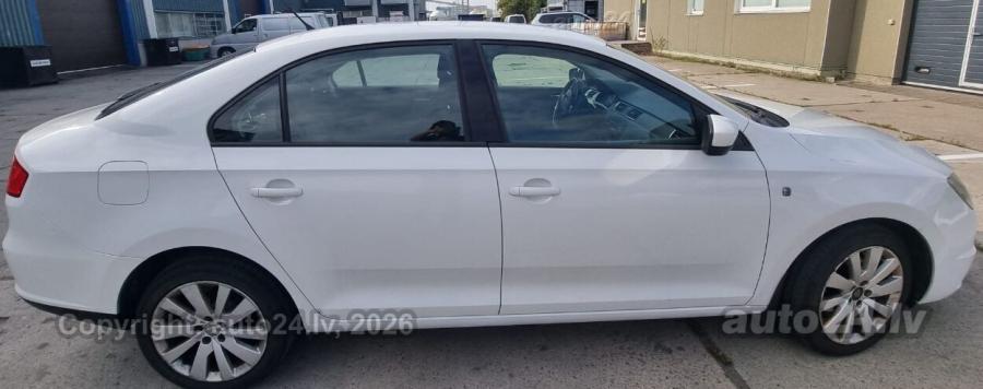 White SEAT Toledo 2015 in Tallinn, with an engine capacity of 1.20 L and mileage of 128 thousand km for 4900 €, photo 1 on AUTOMOTO.COM.LV