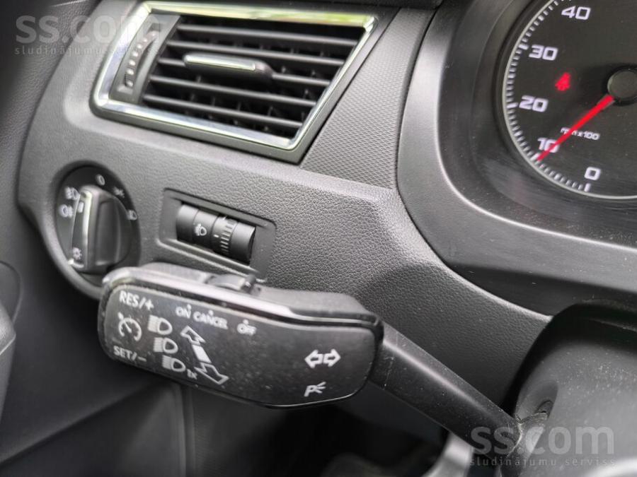 Balts SEAT Toledo 2018 Rīga, ar dzinēja tilpumu 1.00 L un nobraukumu 84 tūkst. km par 6600 €, foto 9 vietnē AUTOMOTO.COM.LV