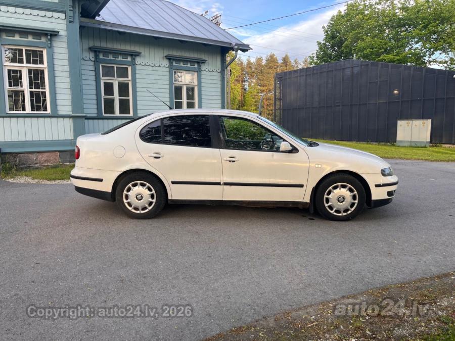 Balts SEAT Toledo 2001 Tallina, ar dzinēja tilpumu 1.60 L un nobraukumu 0 tūkst. km par 400 €, foto 4 vietnē AUTOMOTO.COM.LV