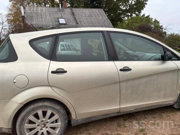 Dzeltens SEAT Toledo 2006 Limbaži, ar dzinēja tilpumu 1.90 L un nobraukumu 360 tūkst. km par 700 €, foto 5 vietnē AUTOMOTO.COM.LV