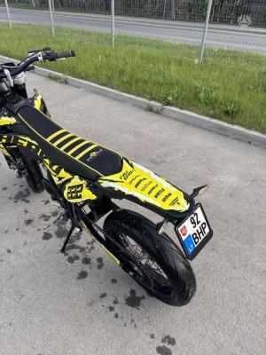 Желтый Sherco 50 SM-RS 2024 в Кретинга, объемом двигателя 49.00 л и пробегом 0 тыс. км за 2700 €, фото 7 на AUTOMOTO.COM.LV