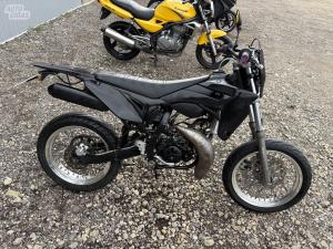 Sherco SM 2013 Kelmė, ar dzinēja tilpumu 0.05 L un nobraukumu 7 tūkst. km par 815 €, foto 3 vietnē AUTOMOTO.COM.LV