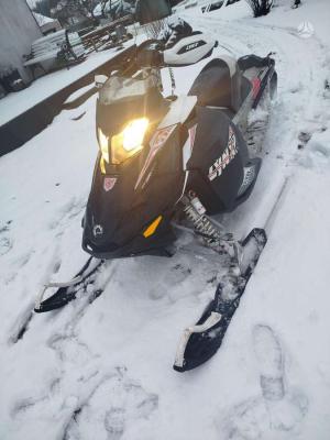 Ski Doo Lynx 2012 Telšiai, ar dzinēja tilpumu 0.80 L un nobraukumu 6 tūkst. km par 4250 €, foto 6 vietnē AUTOMOTO.COM.LV