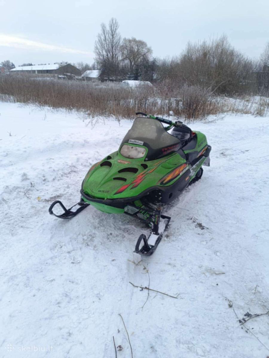 Ski Doo MXZ 2003 Telšiai, ar dzinēja tilpumu 0.60 L un nobraukumu 1000 tūkst. km par 1500 €, foto 5 vietnē AUTOMOTO.COM.LV