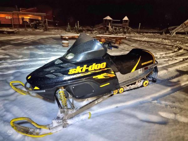 Ski Doo MXZ 2003 в Вильнюс, объемом двигателя 0.50 л и пробегом 6 тыс. км за 2500 €, фото 2 на AUTOMOTO.COM.LV