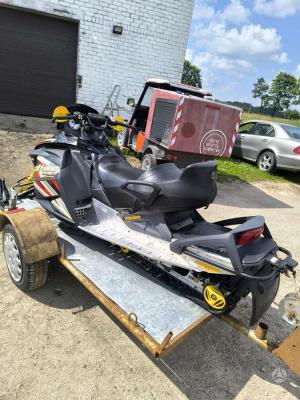 Ski Doo MXZ 2005 в Шилуте, объемом двигателя 0.60 л и пробегом 8 тыс. км за 2100 €, фото 5 на AUTOMOTO.COM.LV