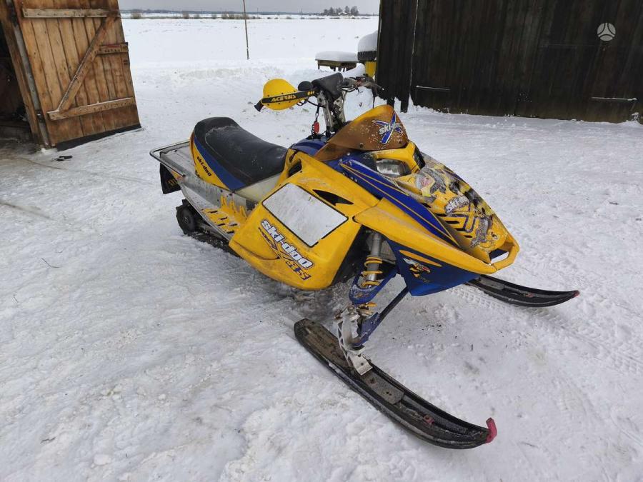 Ski Doo MXZ 2006 в Таураге, объемом двигателя 0.60 л и пробегом 0 тыс. км за 1000 €, фото 1 на AUTOMOTO.COM.LV