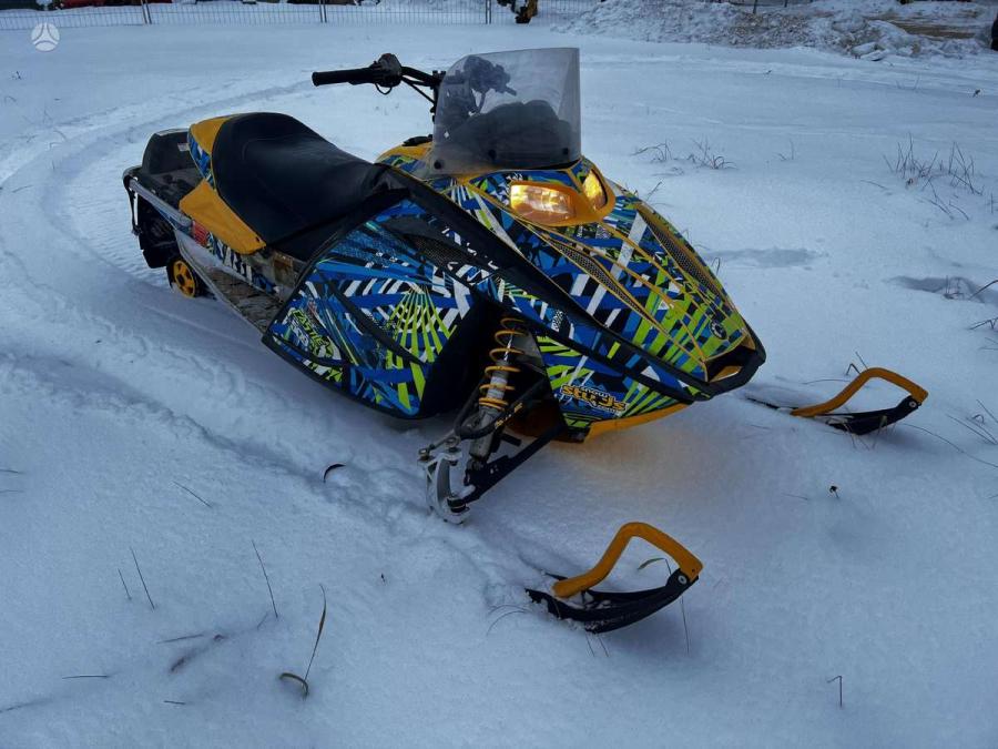Ski Doo MXZ 2006 in Panevezys, with an engine capacity of 0.60 L and mileage of 9 thousand km for 1990 €, photo 2 on AUTOMOTO.COM.LV